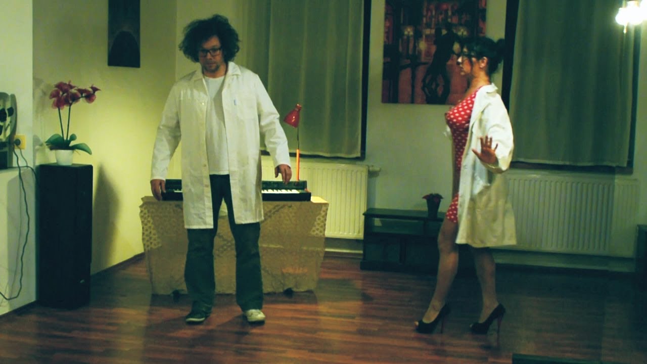 Hangok - Elektronikus zenei workshop - YouTube