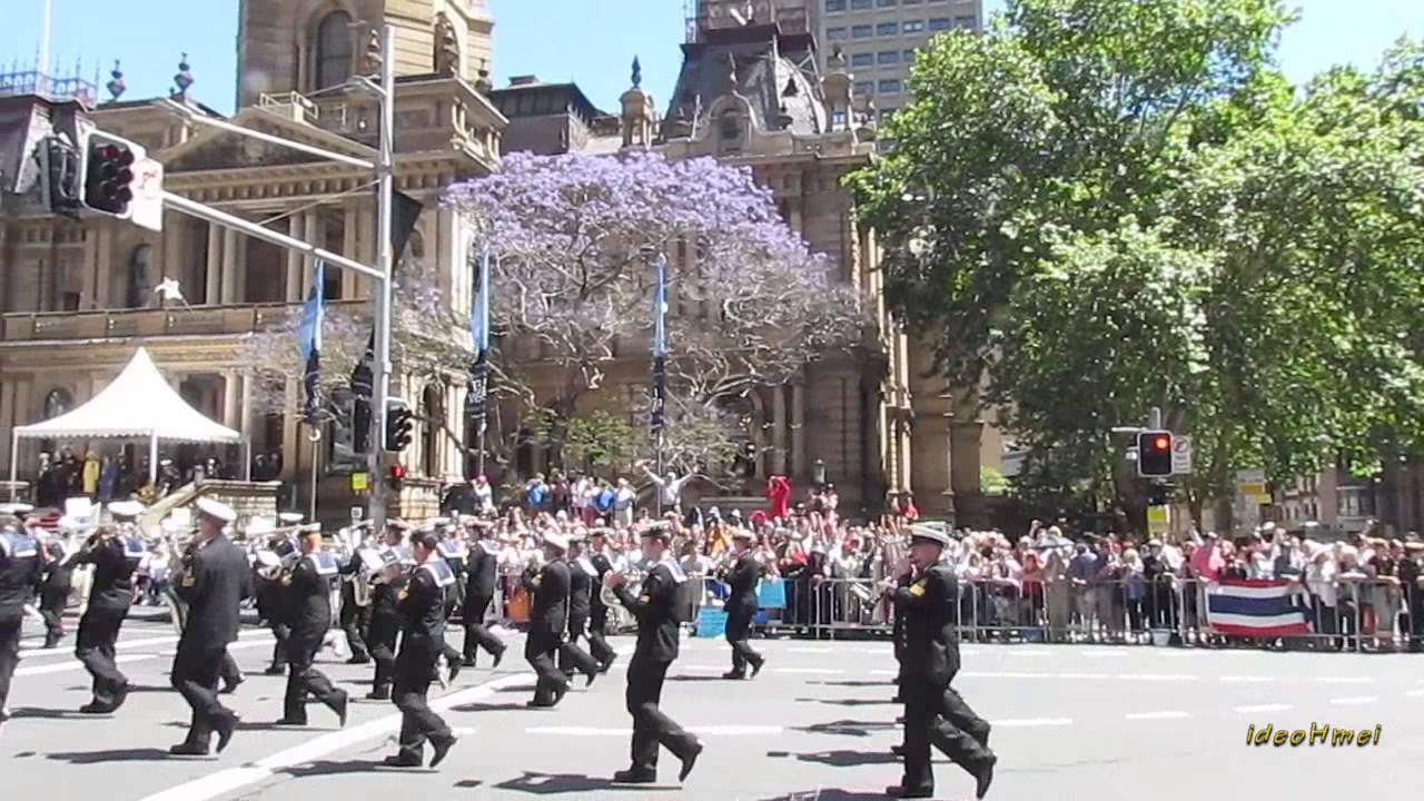 Navy Parade- International Fleet Review Sydney 2013 - YouTube