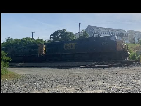 CSX M300-13 @ Cherry Hill, VA with ES40DC 5331 and CW44AC 461 leading - YouTube
