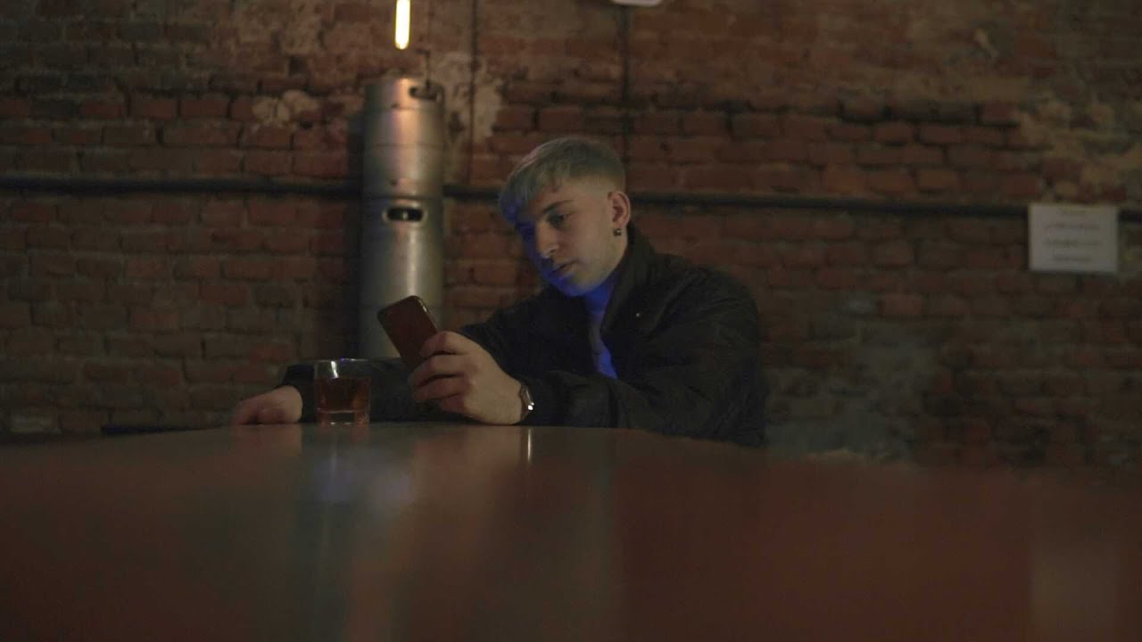 CRONIN - DOLOR (Video Oficial) - YouTube Music