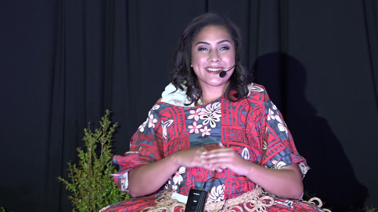 Miss Apraxus 2017 - Miss Ana Christina Tāufa - YouTube