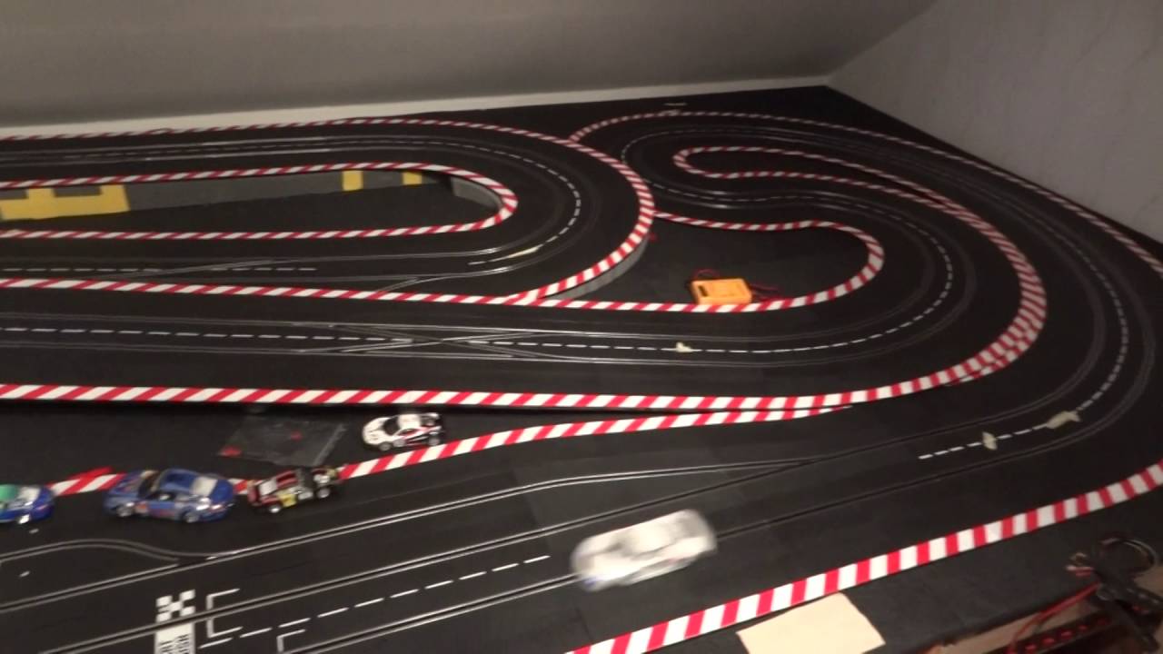 Lyoner-Ring Schiffweiler Carrera Digital 124/132 Testlauf Audi R8 - YouTube