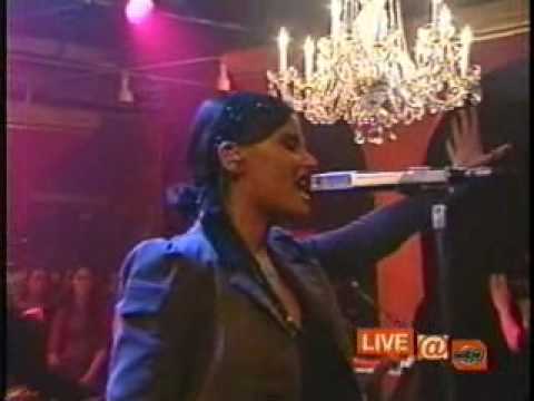 Nelly Furtado - Try & Explode (Live @ Much).wmv - YouTube