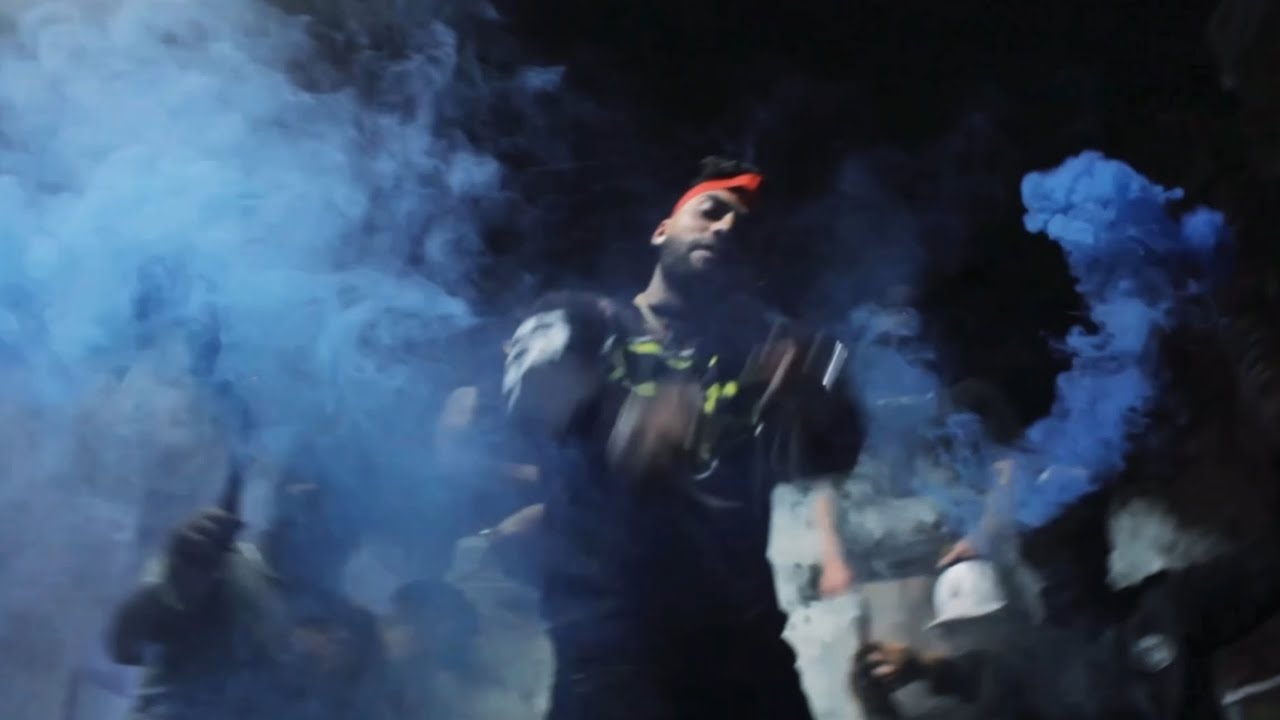 Grillo Flowers - Ella pide más (Video Oficial) - YouTube
