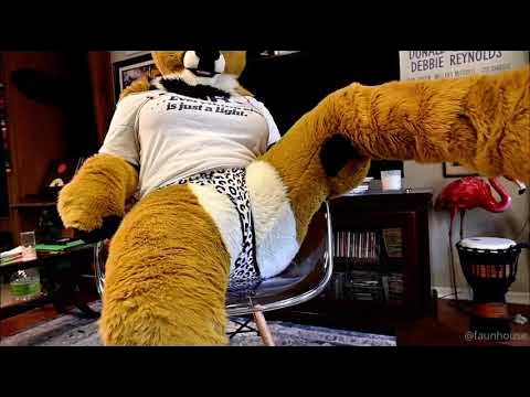 Fursuit Butt Lotus Lafawn Leg Lift Fart - YouTube