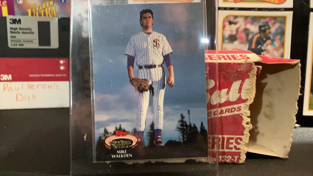 LEVITATING MIKE WALKDEN HUNT IN 1992 STADIUM CLUB SERIES 3 - YouTube