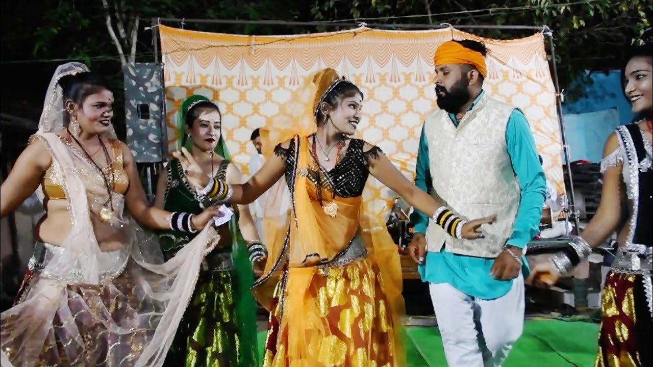 Bundeli Rai dance video_Ganesh Vandana_badan Yadav_dance video_Bundeli ...
