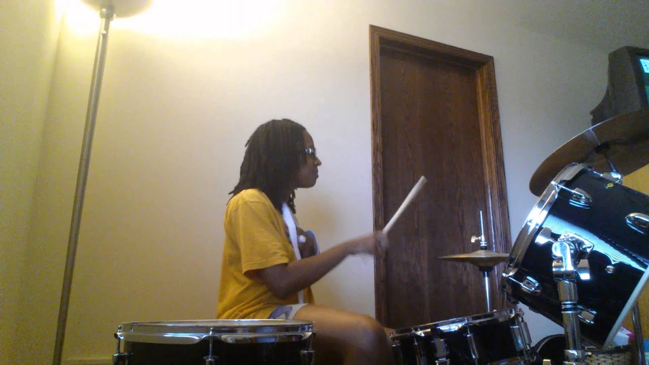 One Hand Drummer - YouTube