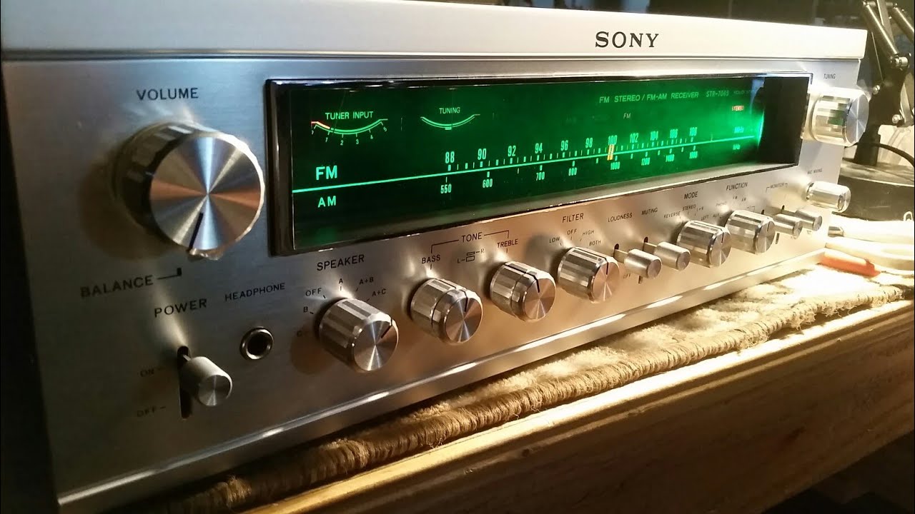 Sony STR 7065 Stereo Receiver Repair & Restoration ..Lighting ...