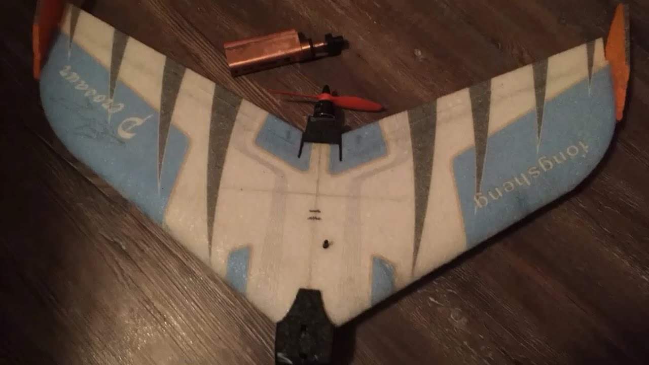 Hand shaking a guard rail with my wing! - YouTube