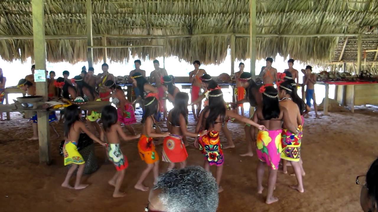 Dance of the Parará Purú tribe of the Emberá in Panamá - YouTube