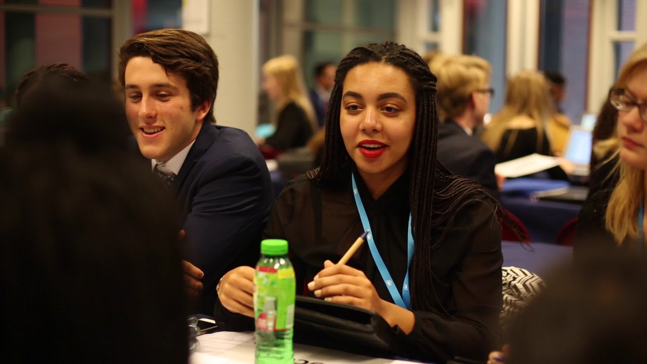 MUNISH 2017 - Friday - YouTube