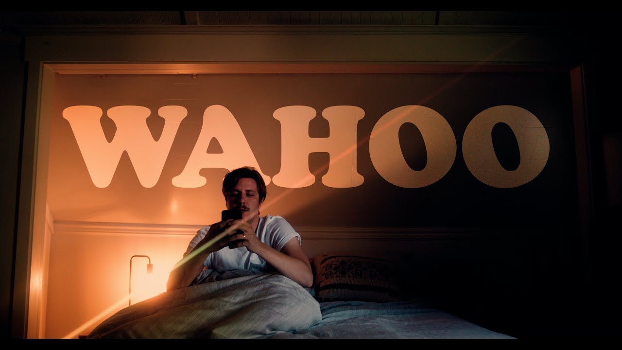 Les Gold - Wahoo (Official Music Video) - YouTube