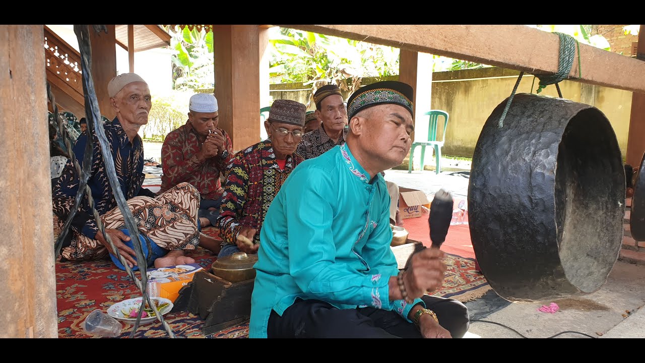 Musik Tradisional || Calempong Kampar Kiri || - YouTube