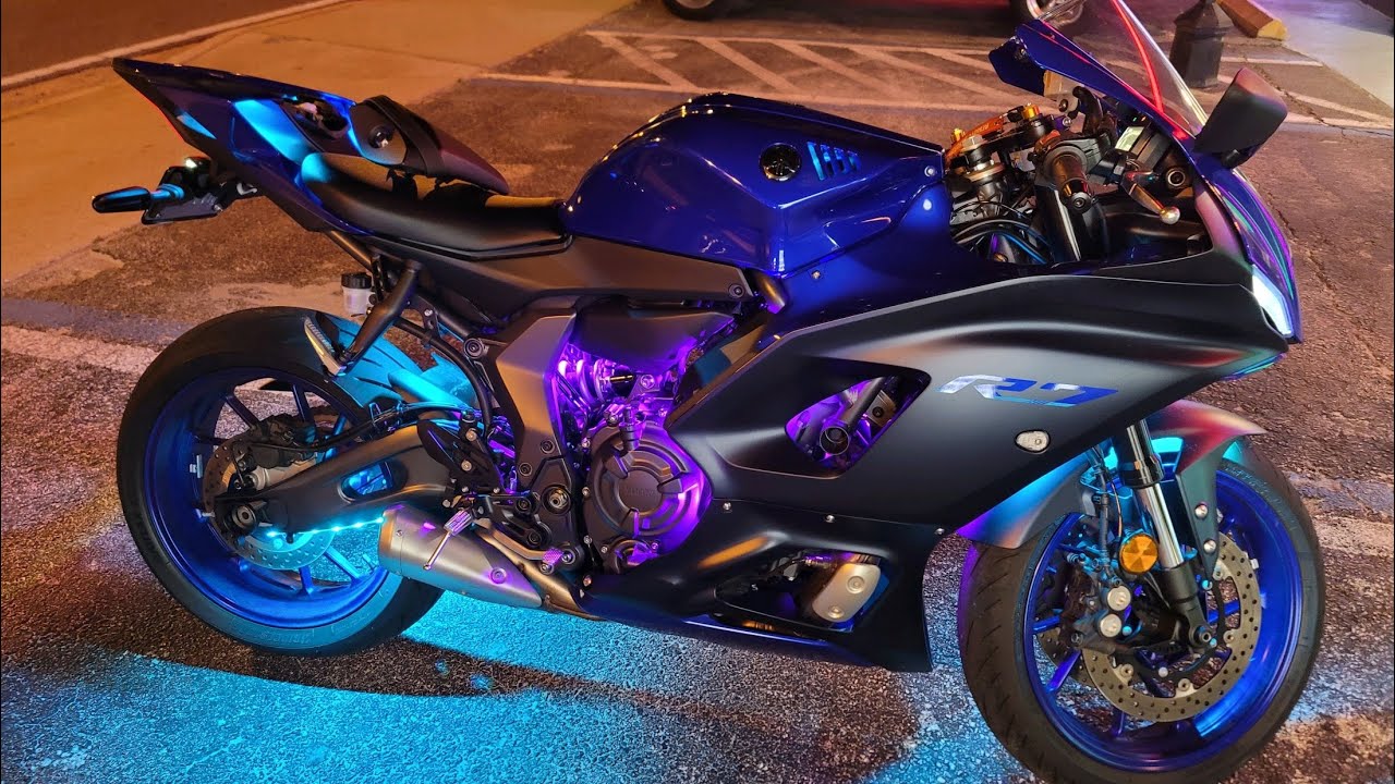 Yamaha R7 | A Year In Review - YouTube