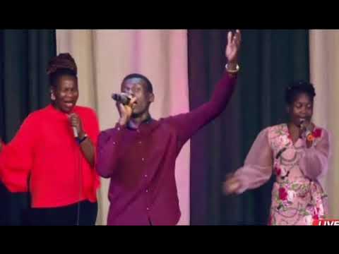 Osinzibwe cover by Clinton WiseMan #luganda #lugandahymns #worship - YouTube