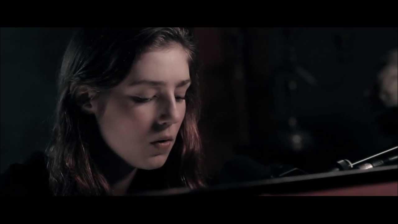 Birdy - I'll Never Forget You (Official Live Performance Video) - YouTube