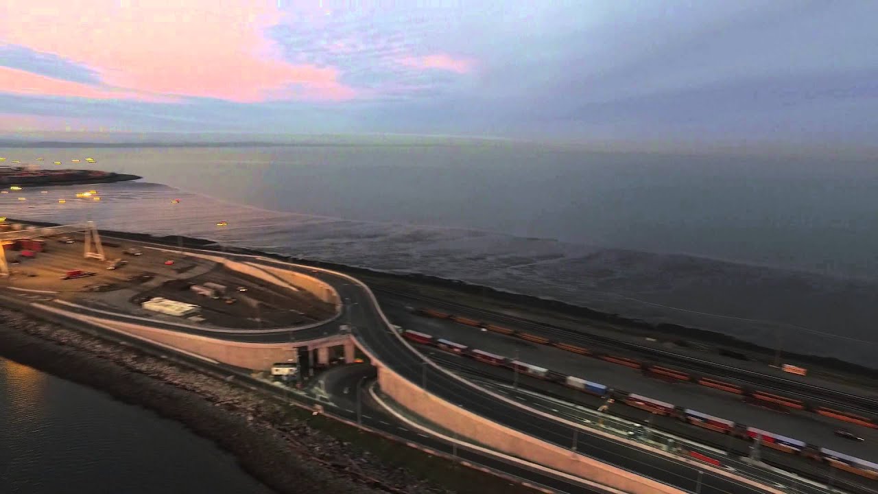 Deltaport Way, Roberts Bank/ BC Rail Yard - YouTube