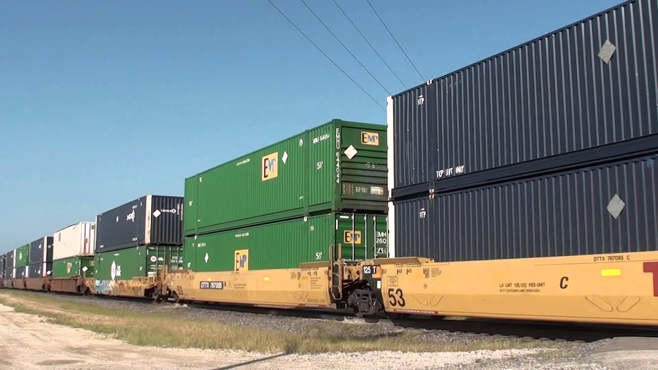 eastbound UP mixed intermodal train on the GSR 08/11/2014 - YouTube