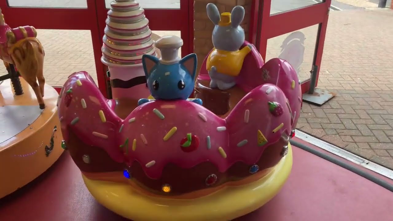 Feng Yeng Cheng Sweet Donut Kiddie Ride - YouTube
