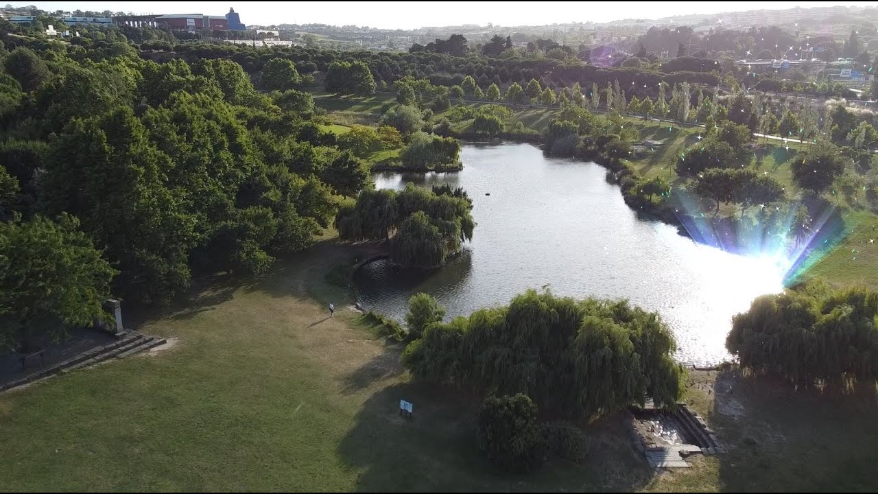 Relax no Parque da Paz, Almada, Portugal - YouTube