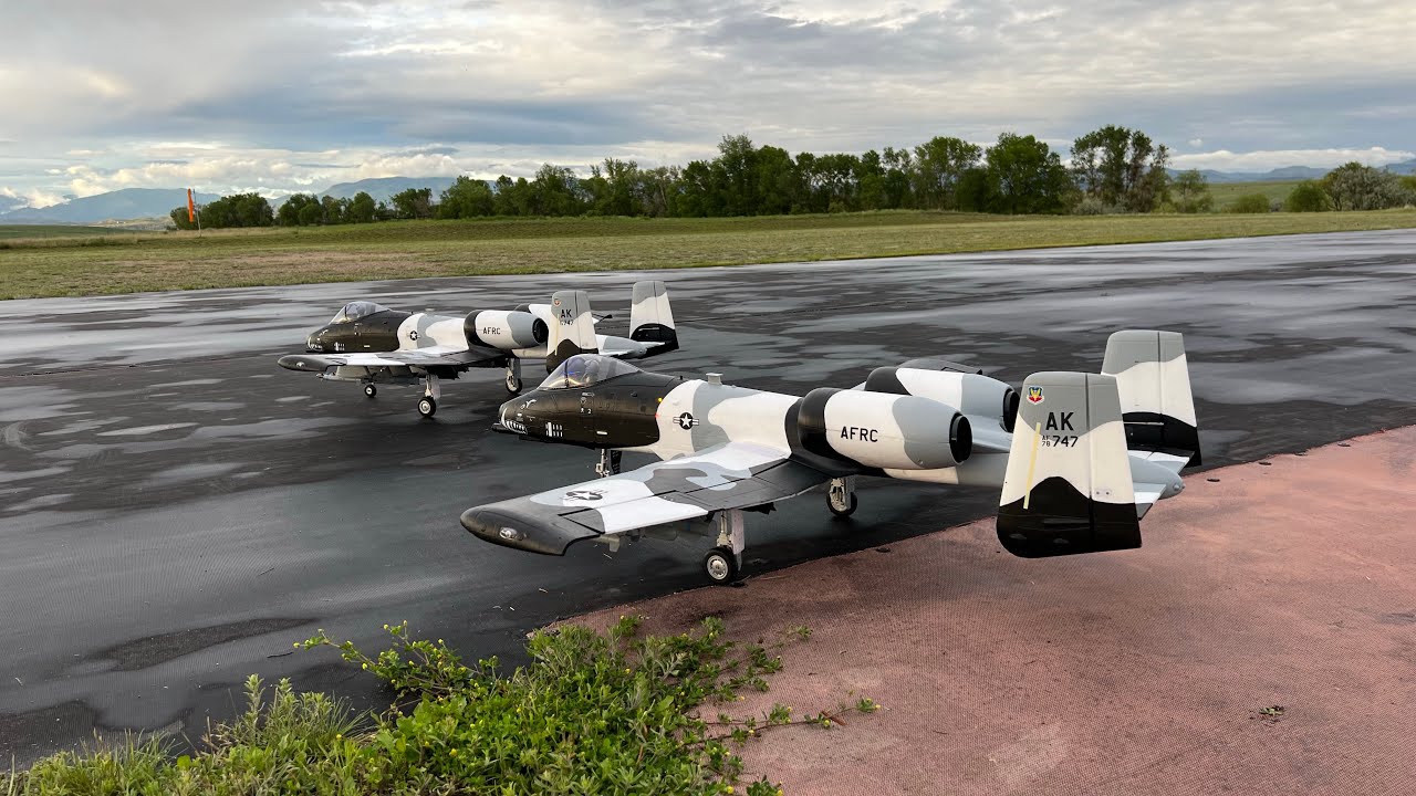 Sunset A10 formation flight with the FMS Arctic camo Twin 70s - YouTube