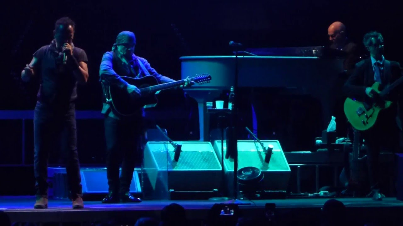 Bruce Springsteen & the E-Street Band - The River - Dallas - April 5 ...