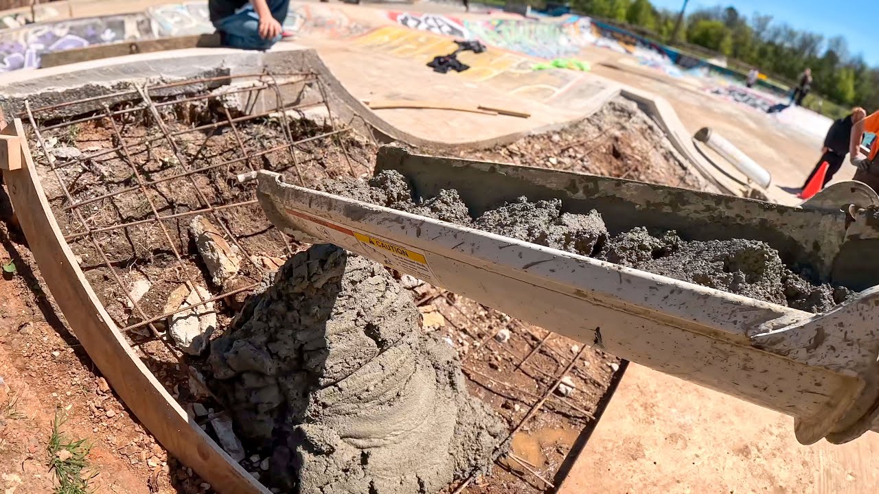 Making A Curved Concrete Ramp | Slappy Curb | DIY Skatepark - YouTube