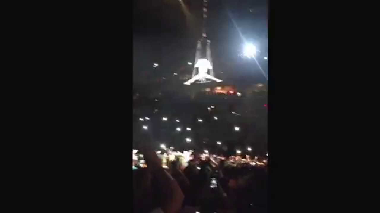 Pink concert hanging from the ceiling - YouTube