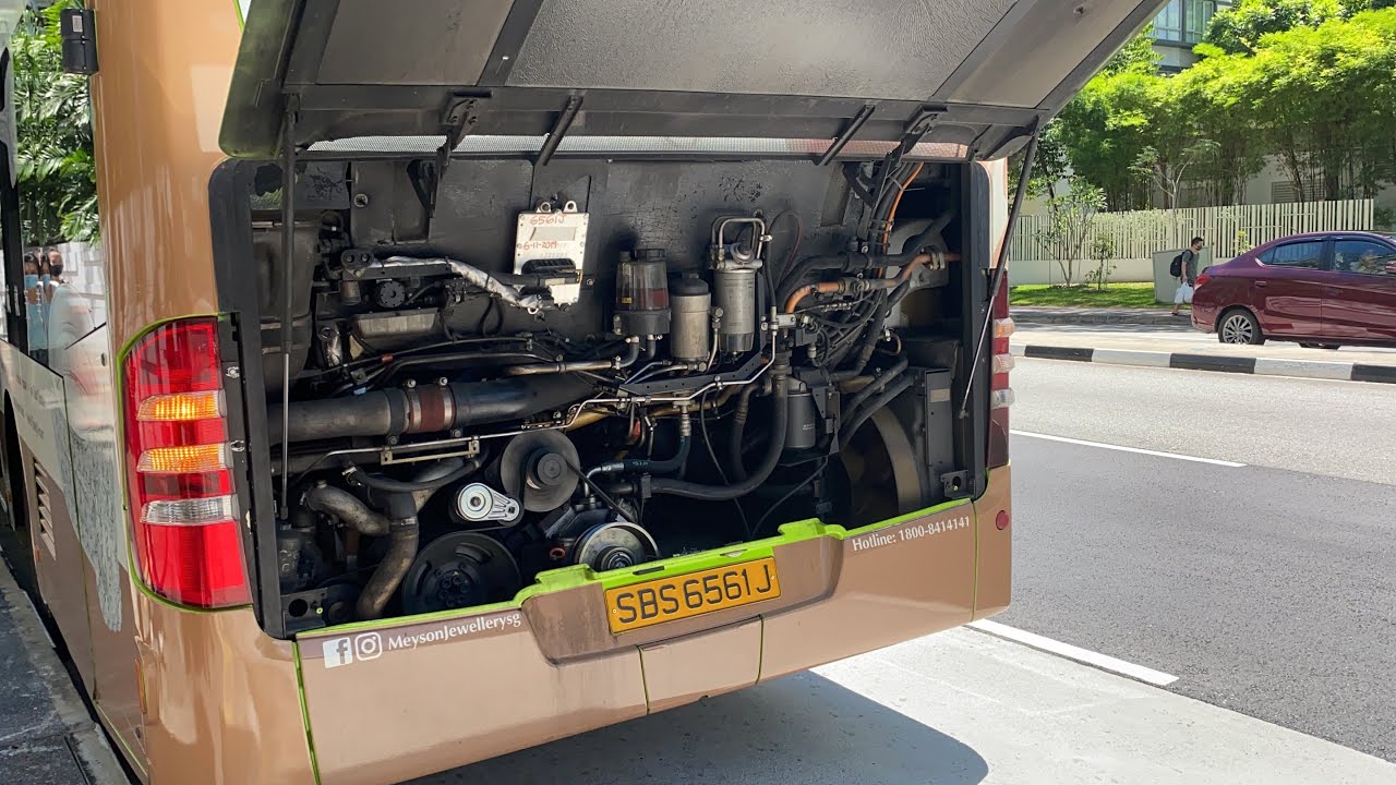 「bus break down」SBS6561J Go ahead Singapore service36 - YouTube