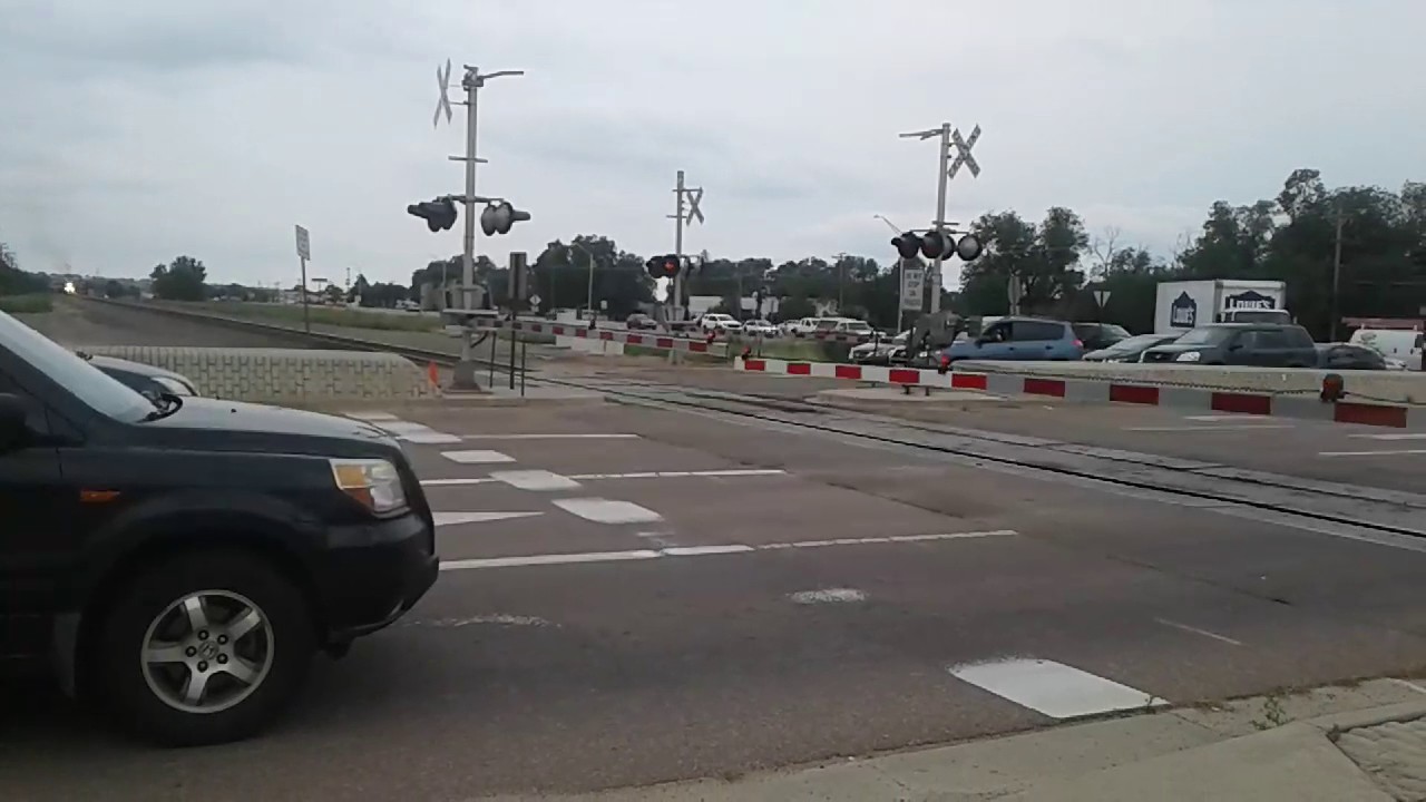 BNSF ethanol tank train going north - YouTube