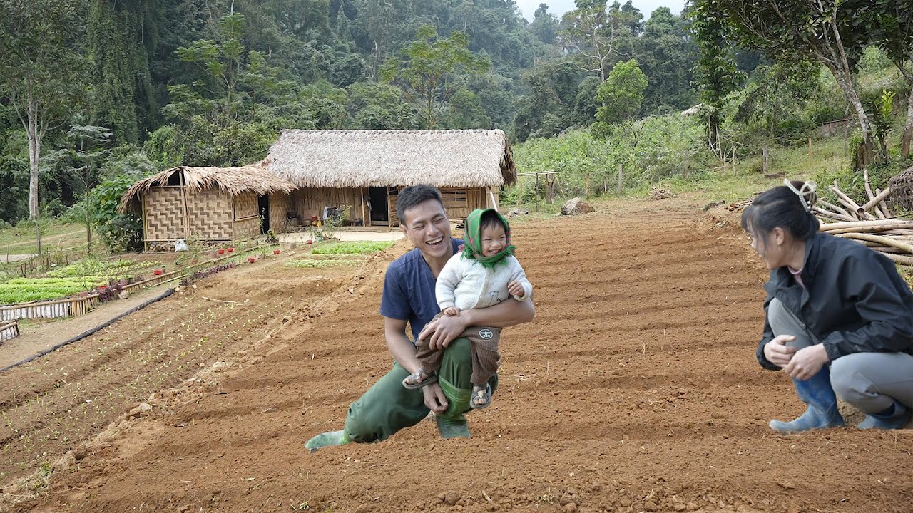 Growing & Caring for Vegetables on the Farm, Gardening, Family Farm ...