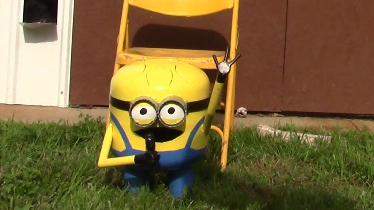 Musical Minion (Minion Tongue Drum) - YouTube