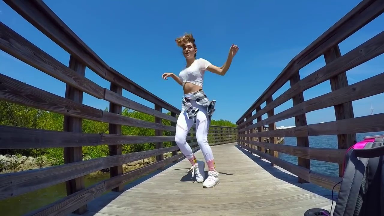 𝗦𝗵𝘂𝗳𝗳𝗹𝗲 𝗗𝗮𝗻𝗰𝗲 𝗔𝗺𝗮𝘇𝗶𝗻𝗴 | 𝗗𝗮𝗻𝗰𝗶𝗻𝗴 𝘁𝗼 𝗘𝗗𝗖𝗟𝗩 𝟮𝟬𝟭𝟳 𝗦𝗵𝘂𝗳𝗳𝗹𝗲 𝗗𝗮𝗻𝗰𝗲 𝗠𝗼𝘃𝗲𝘀 - YouTube