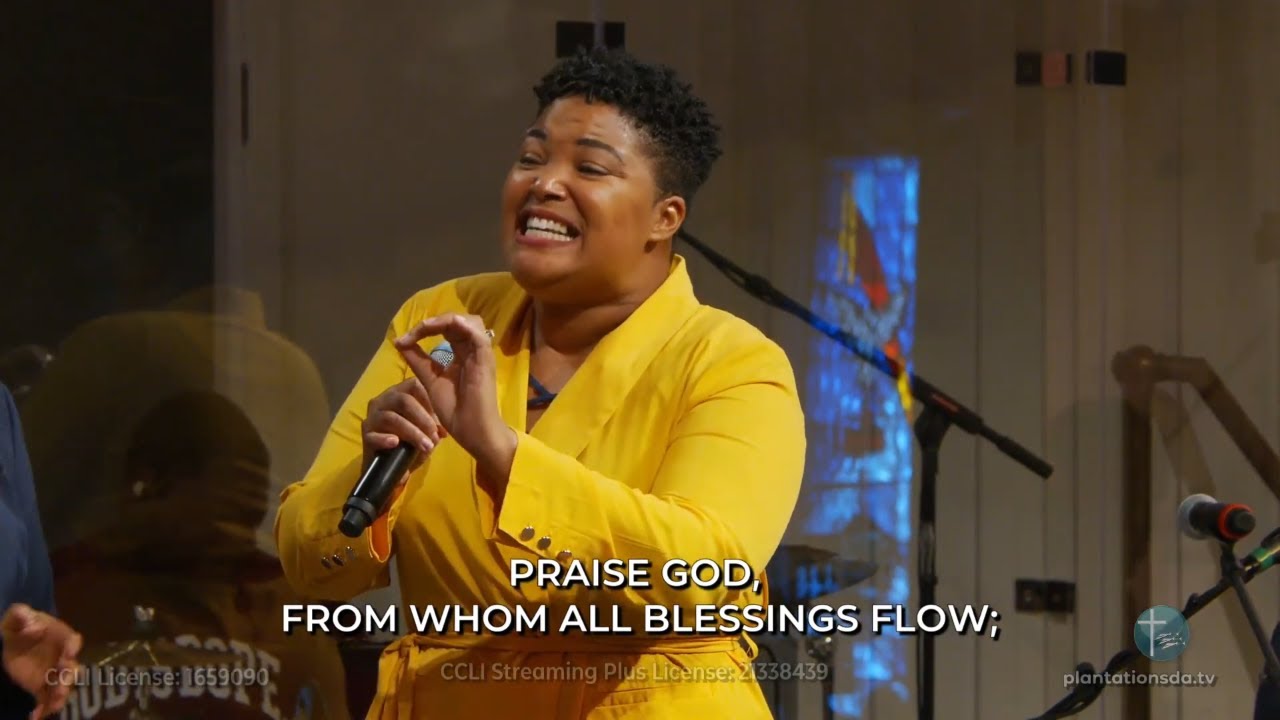 Praise God From Whom All Blessings Flow (LIVE Performance) - YouTube