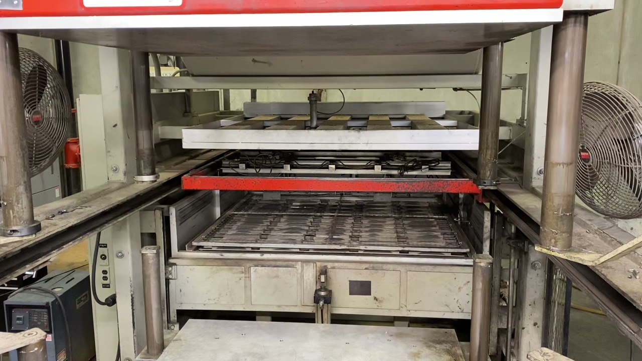 2007 Maac Comet C44S Used Thermoformer Ref # 8070821 - YouTube