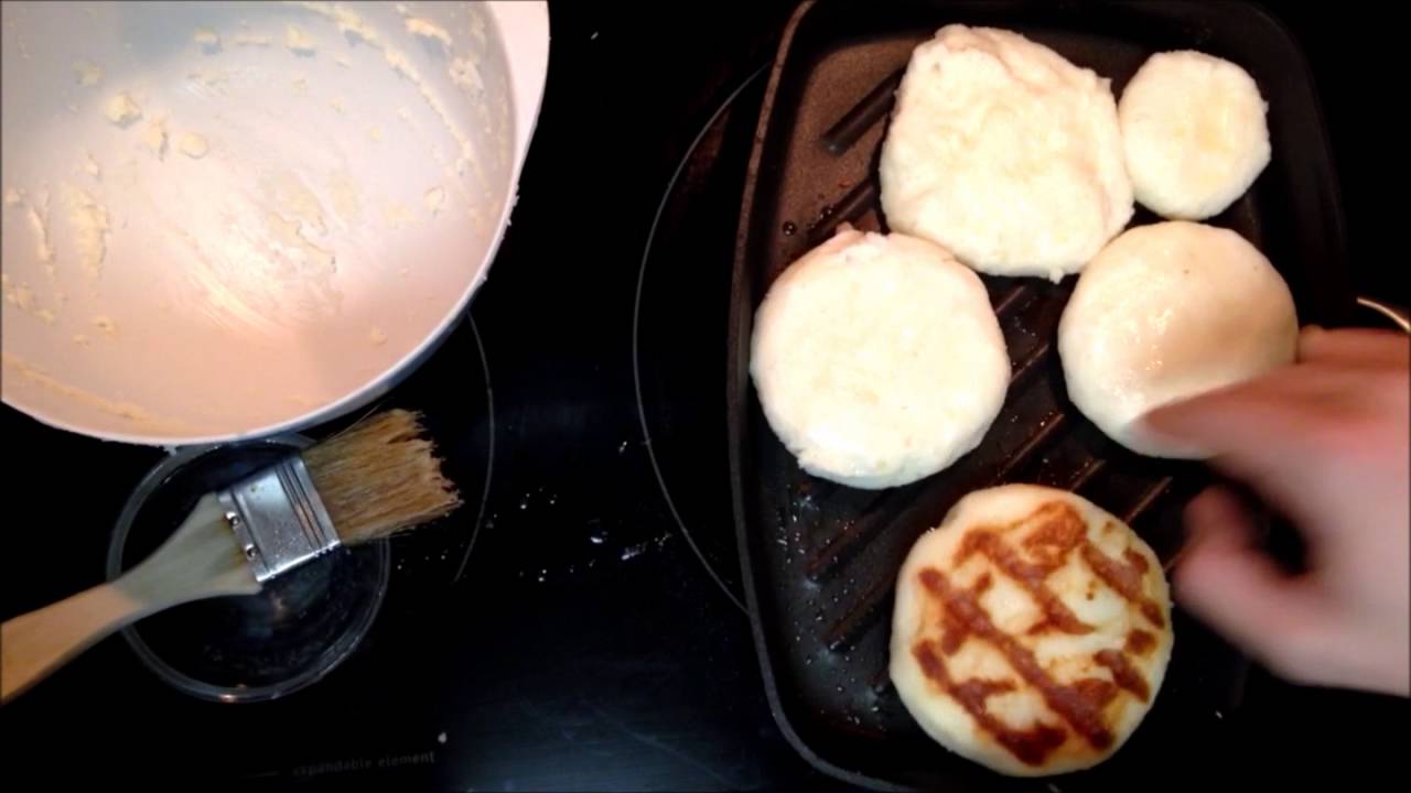 World Arepa Day: Arepa with Shredded Beef and White Cheese - YouTube