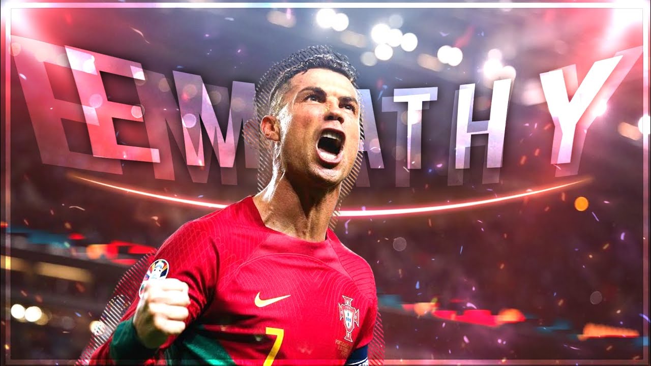 Ronaldo - Empathy crystal castles [edit] - YouTube