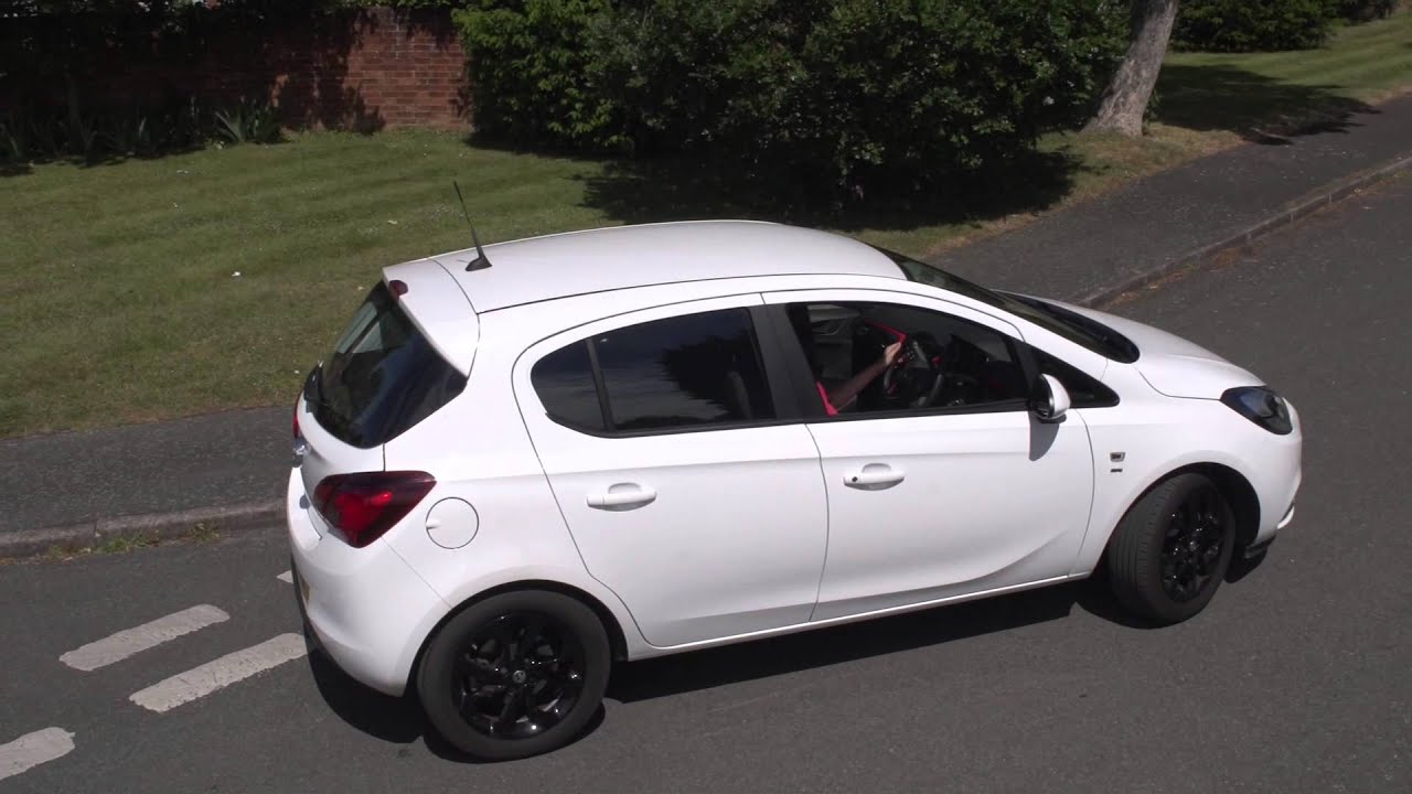 How To Reverse Around a Corner - YouTube