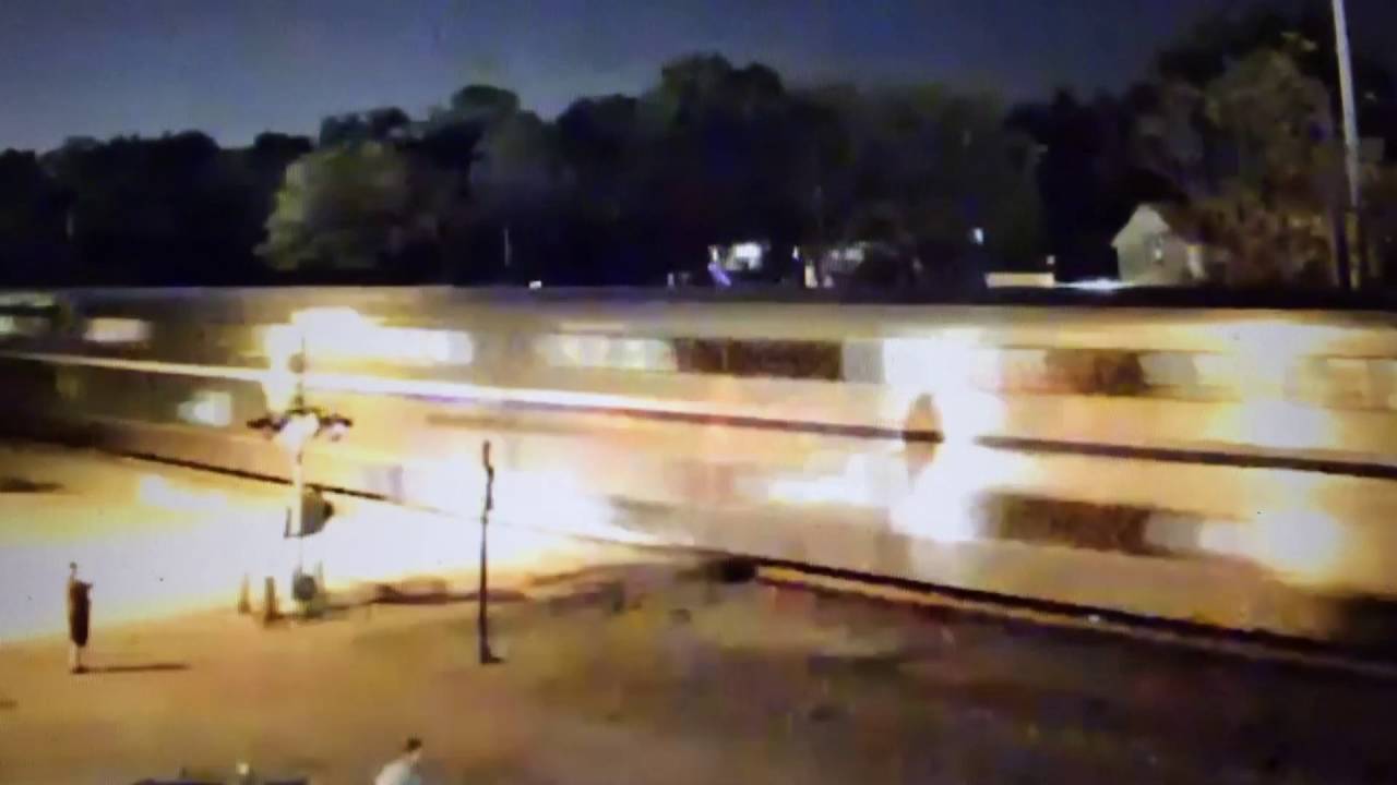 Amtrak P030 at Chesterton, IN (Railstream) with MARC coaches! - YouTube