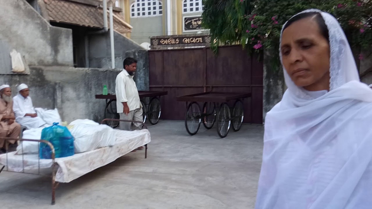 HALIMABIBI AYUB KHAN PATHAN, WIDOW FROM KOSAMBA RECEIVES STOCK FOR HER ...