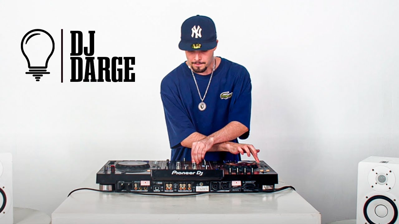 DJ Darge - SET DE FUNK 2025 (Estúdio Branco) - YouTube