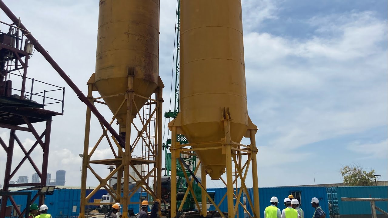 Cement Silo Placing at Concrete Batching Plant - YouTube