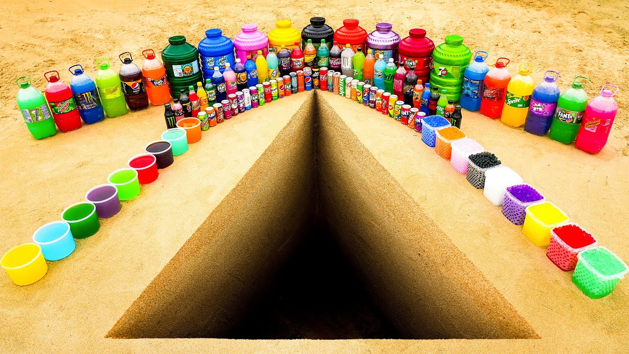 EXPERIMENT: Big Eruption from Triangle pit, Giant Chupa Chups, Mtn Dew ...