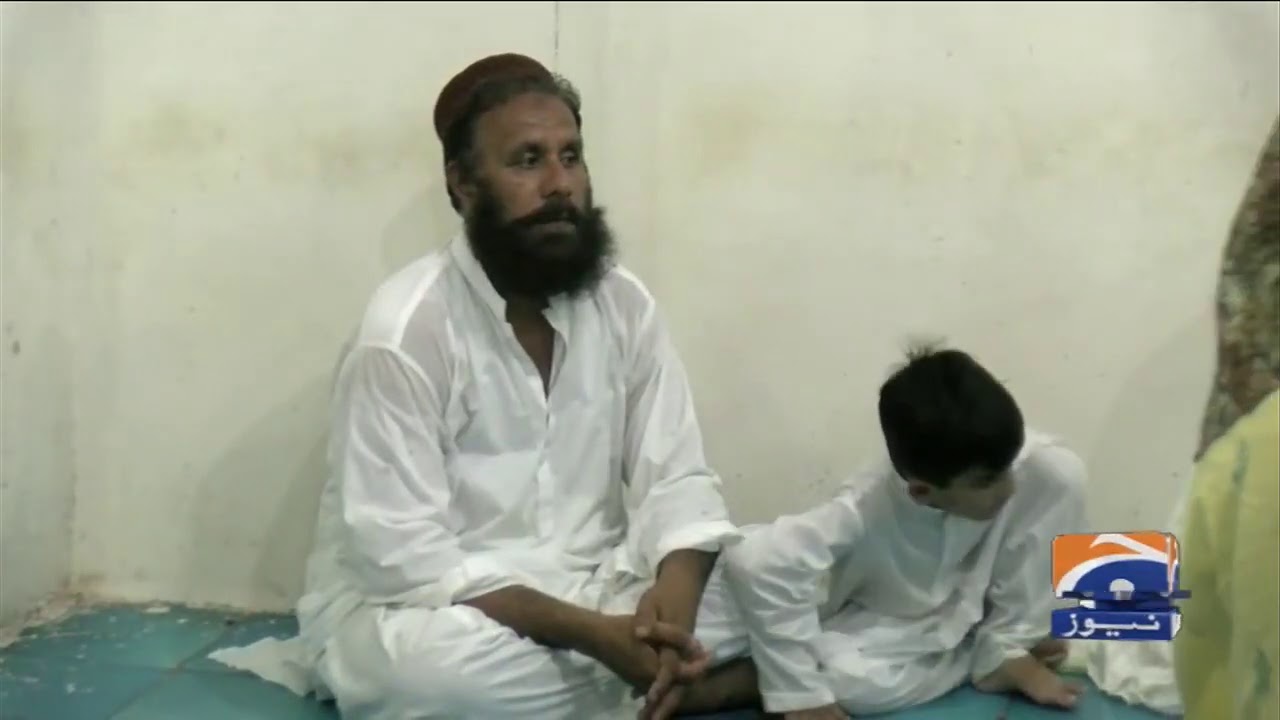 Multan dargah par nazrana lene par pabandi - YouTube