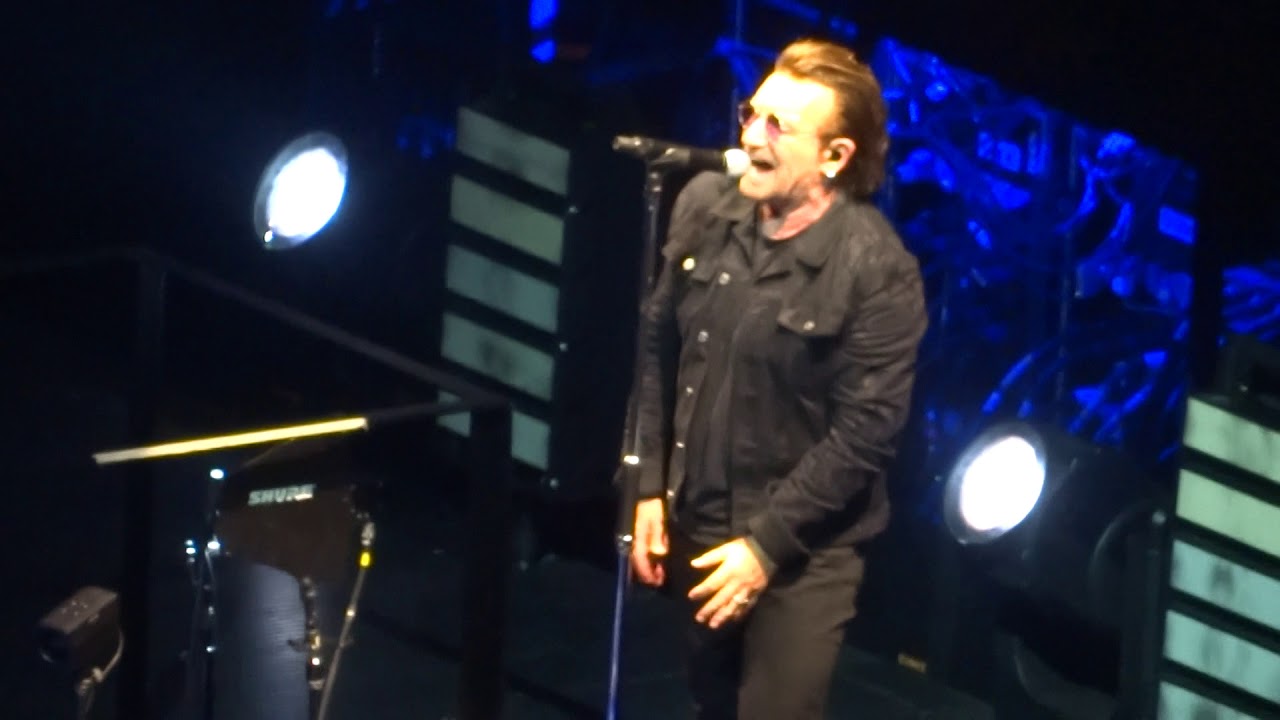 U2 - Beautiful Day (Manchester 19/10/18) - YouTube