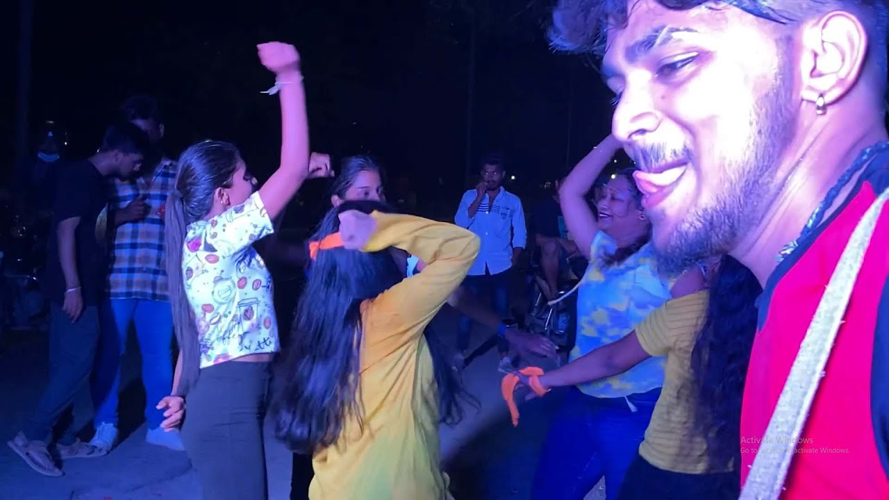 Superb Teenmaar hot Dance | Mass Dance Steps | #ganeshchaturthi - YouTube