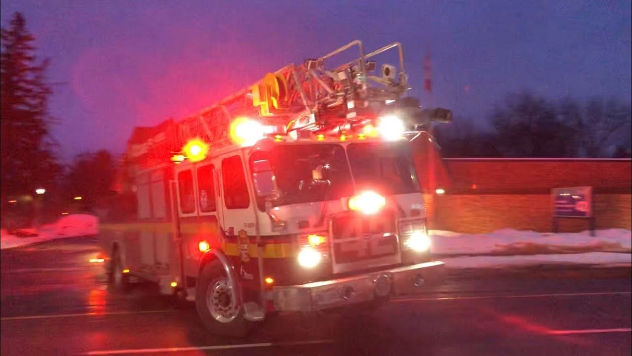 **FULL HOUSE RESPONSE WITH SCREAMING Q & LOTS OF HORN** Ottawa Fire ...