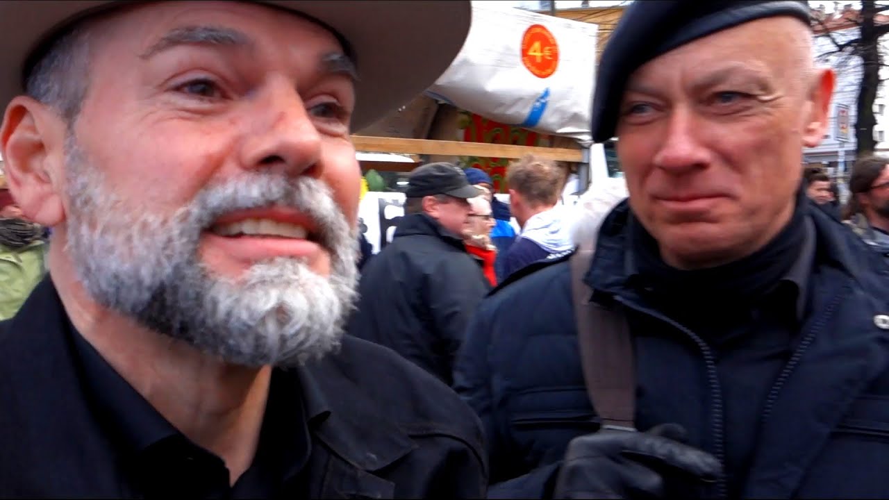 25.03.2023-02- !! BERLIN !! HENDRIK SODENKAMP !! - YouTube