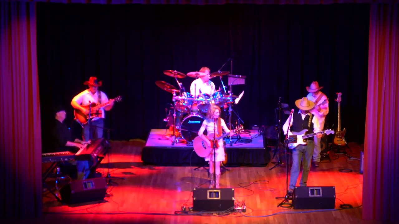 Wisper Cox & Chasing Texas Band - YouTube